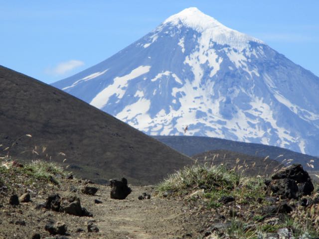 Chili volcanos – Villarrica Traverse day 0 – besthike.com